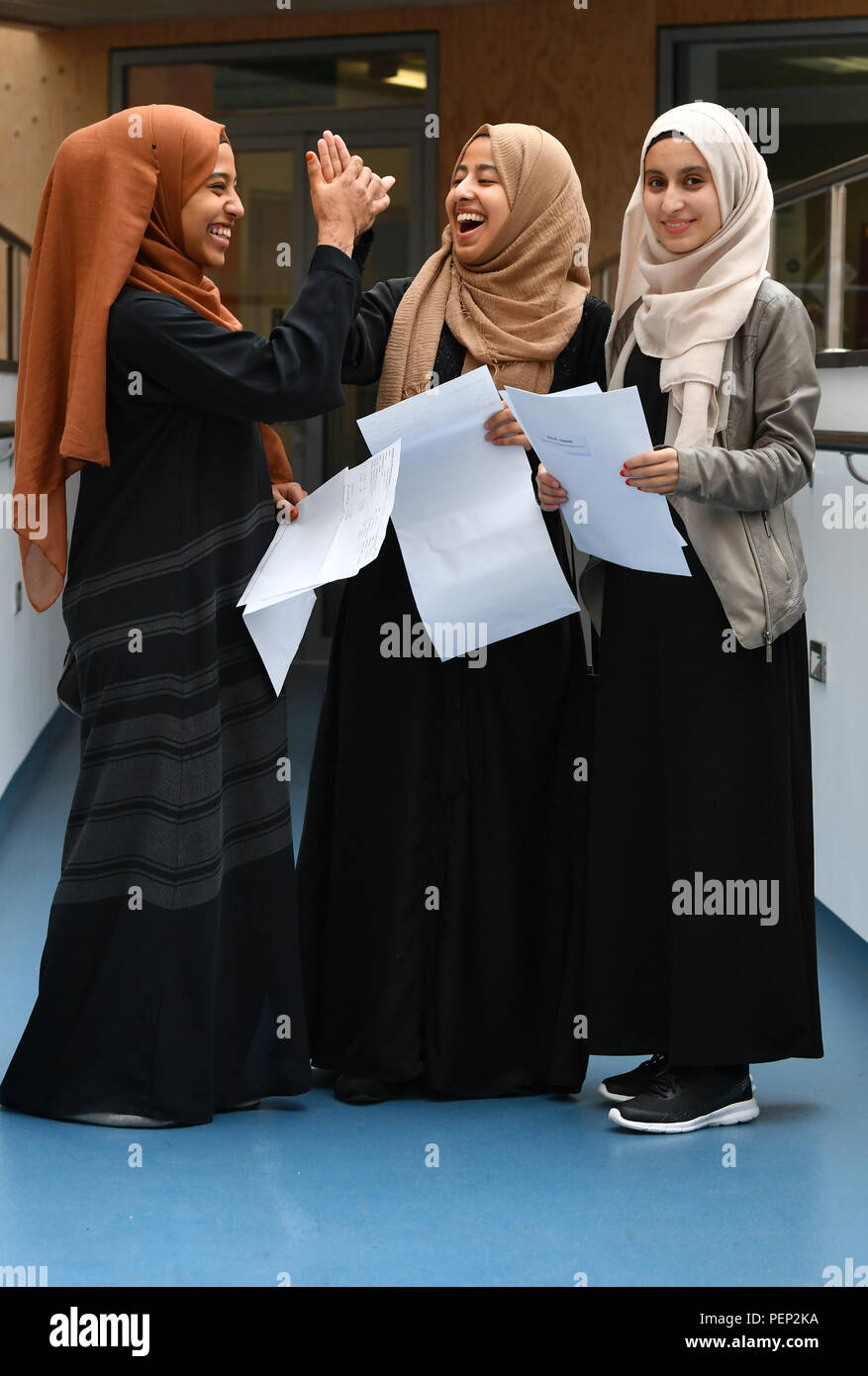 School st albans uk hi-res stock photography and images - Alamy