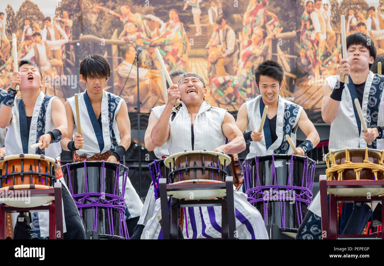 . Taiko drummers from Japan at the Billingham International Folklore ...