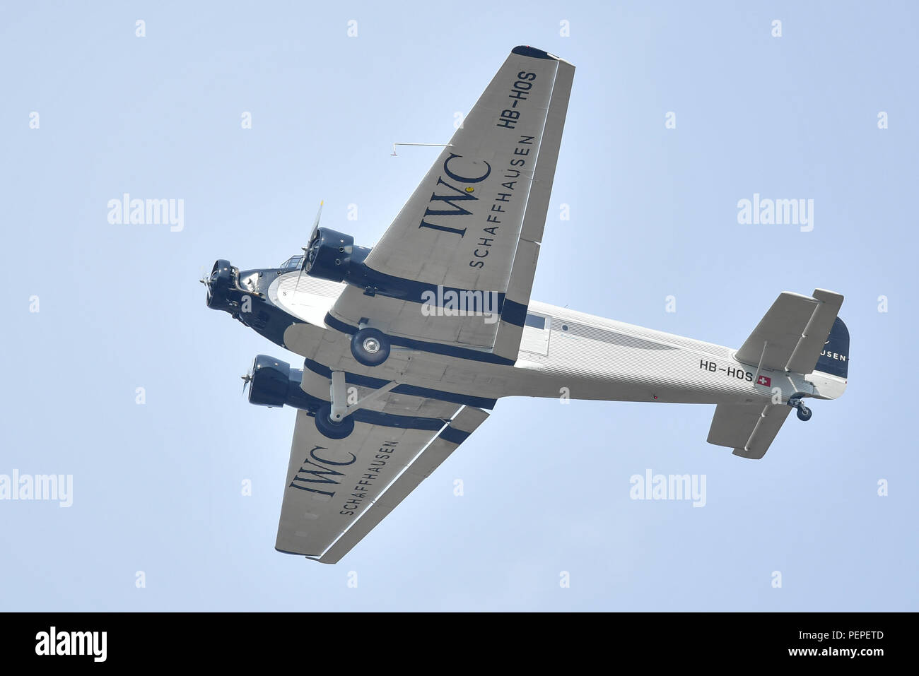 Bensheim, Germany. 17th Aug, 2018. A Ju-52 passenger aircraft of the ...