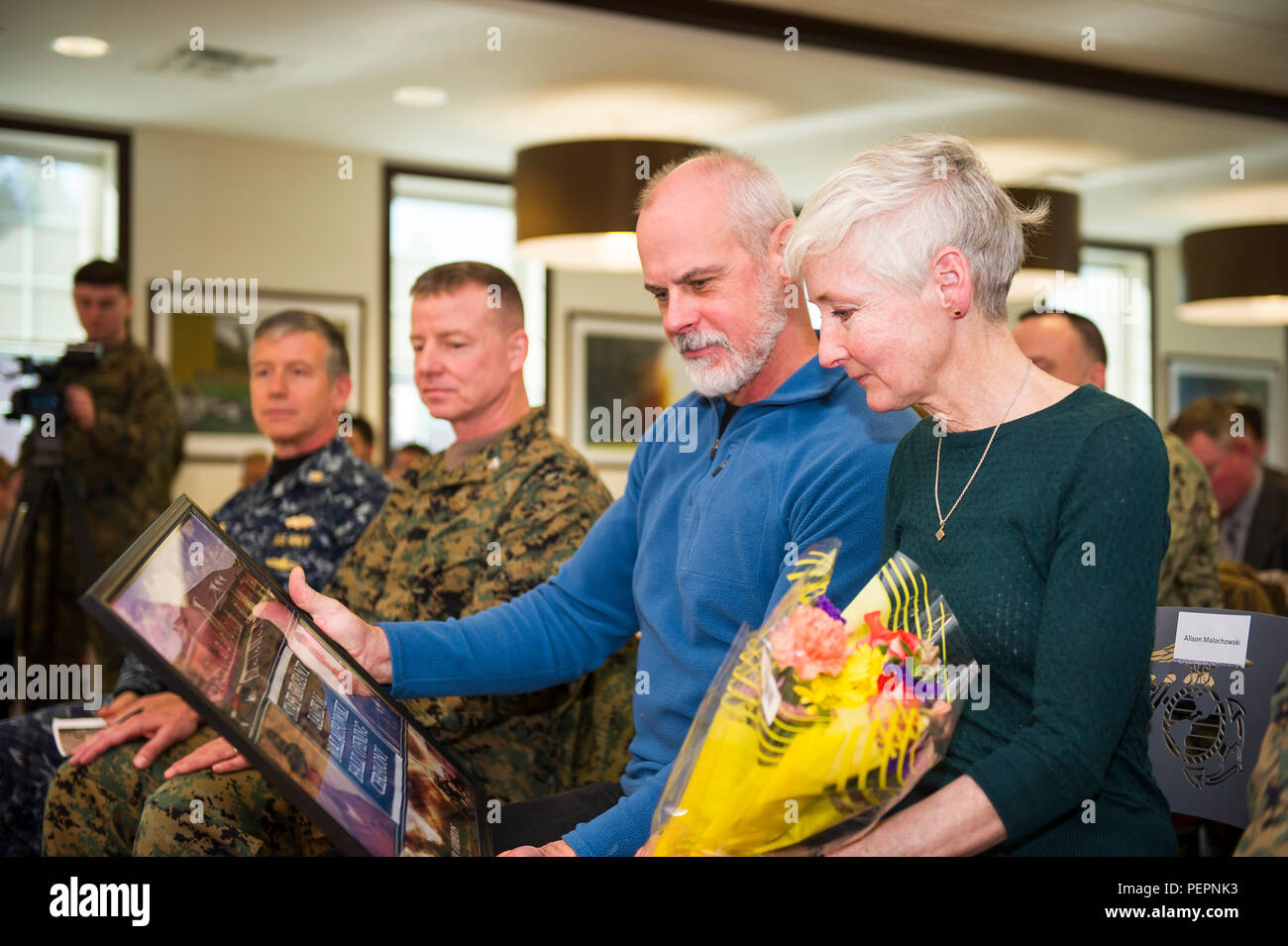Distinguished marksman badge hi-res stock photography and images - Alamy