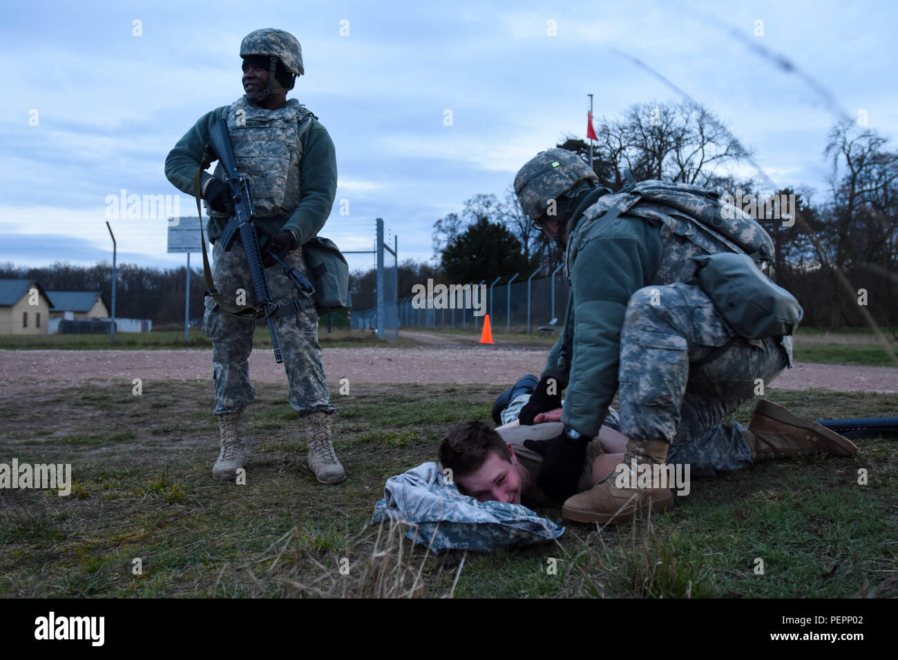 The 212th Combat Support Hospital Soldiers execute force protection ...