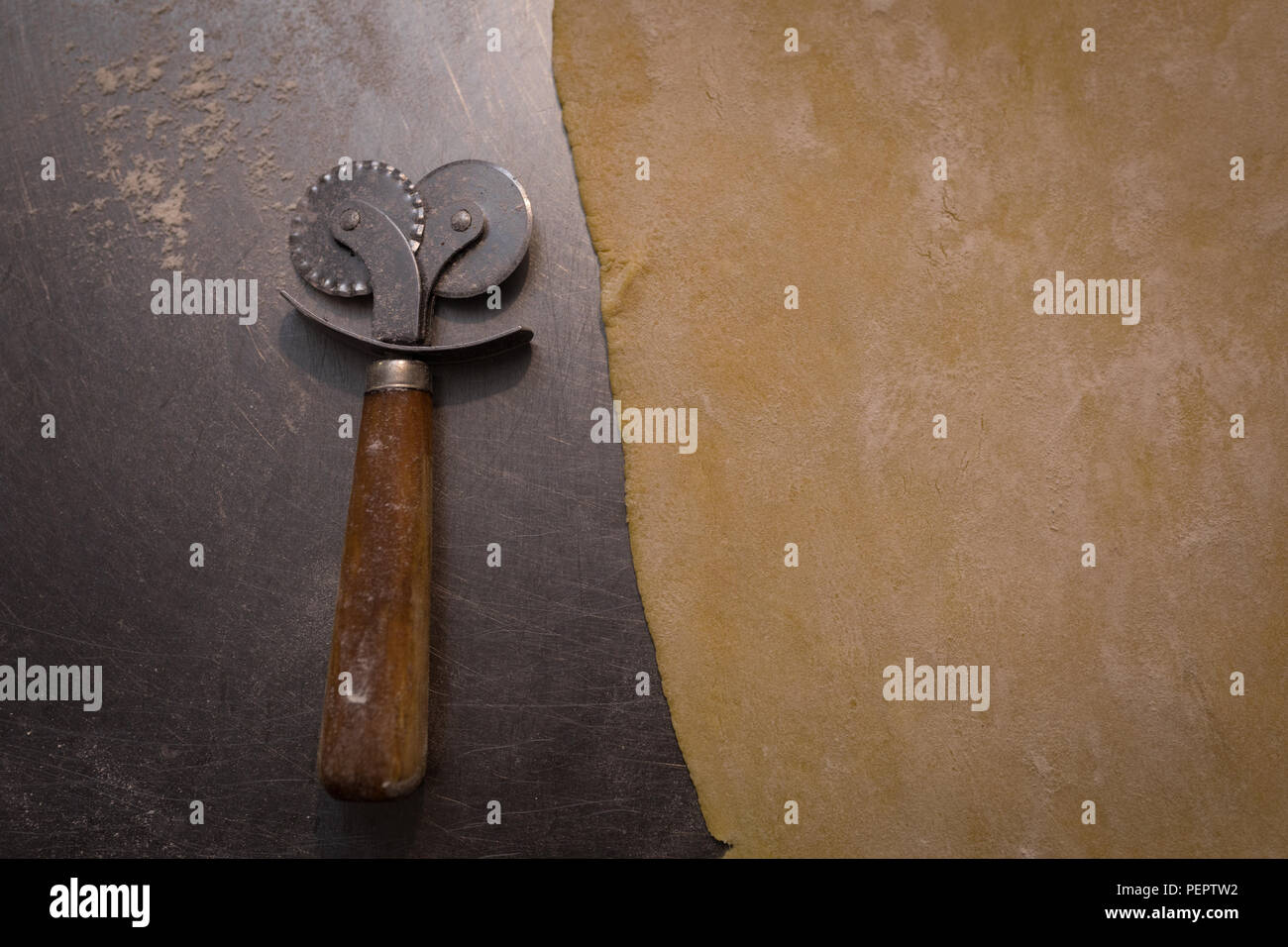 Hand rolled pasta hi-res stock photography and images - Alamy