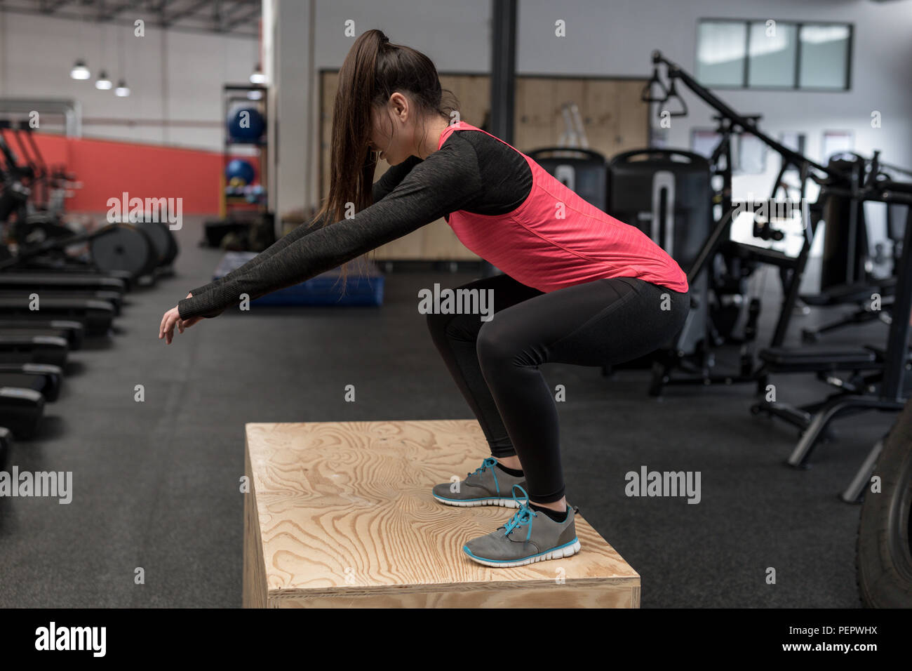Woman squat exercise hi-res stock photography and images - Alamy