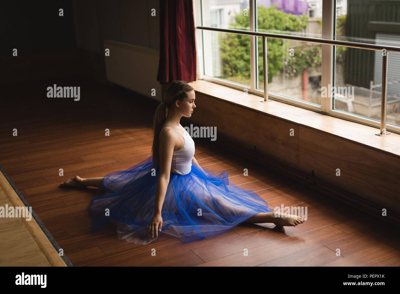 Ballerina practicing ballet dance Stock Photo - Alamy