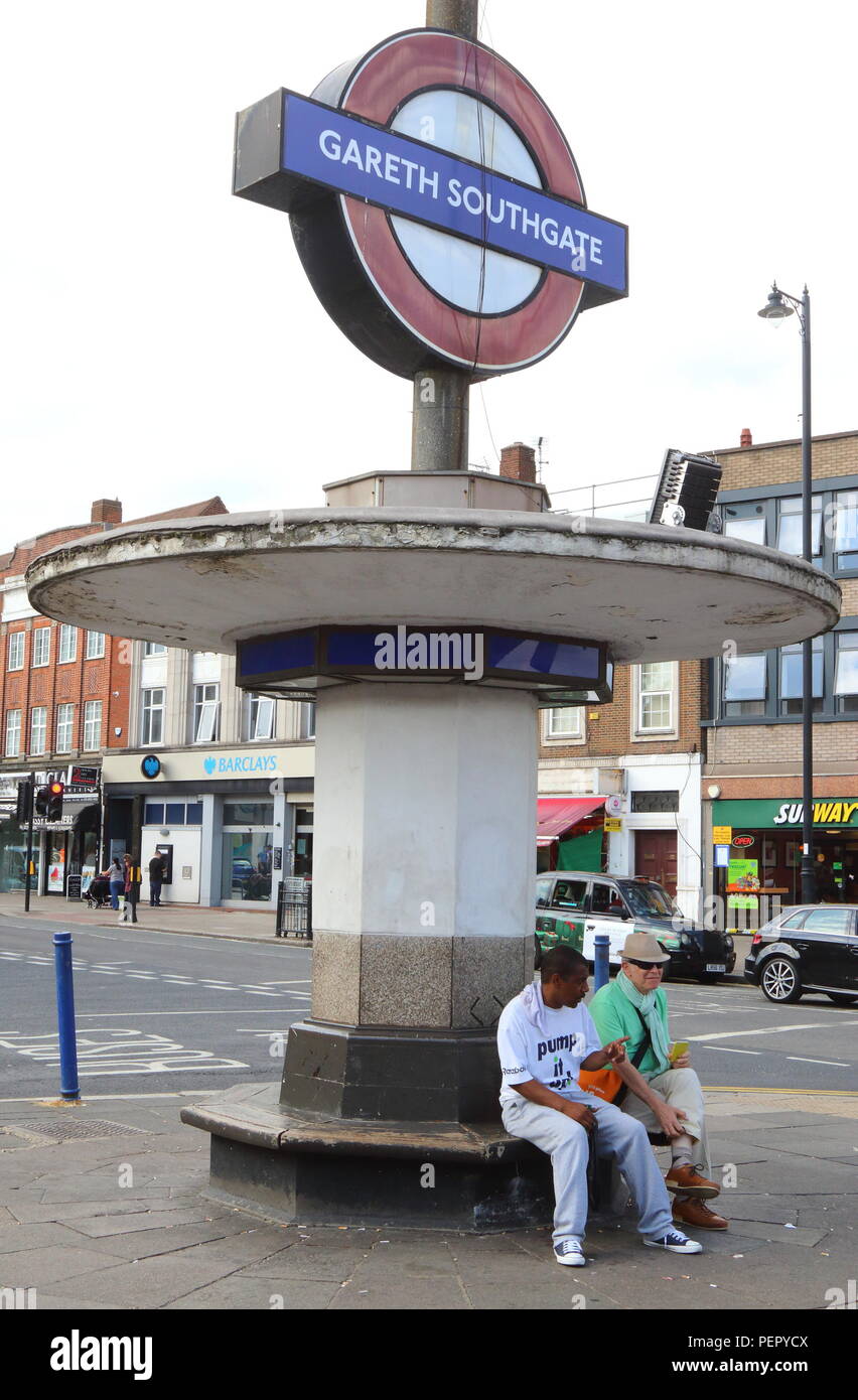 Southgate Station Stock Photos & Southgate Station Stock Images - Alamy