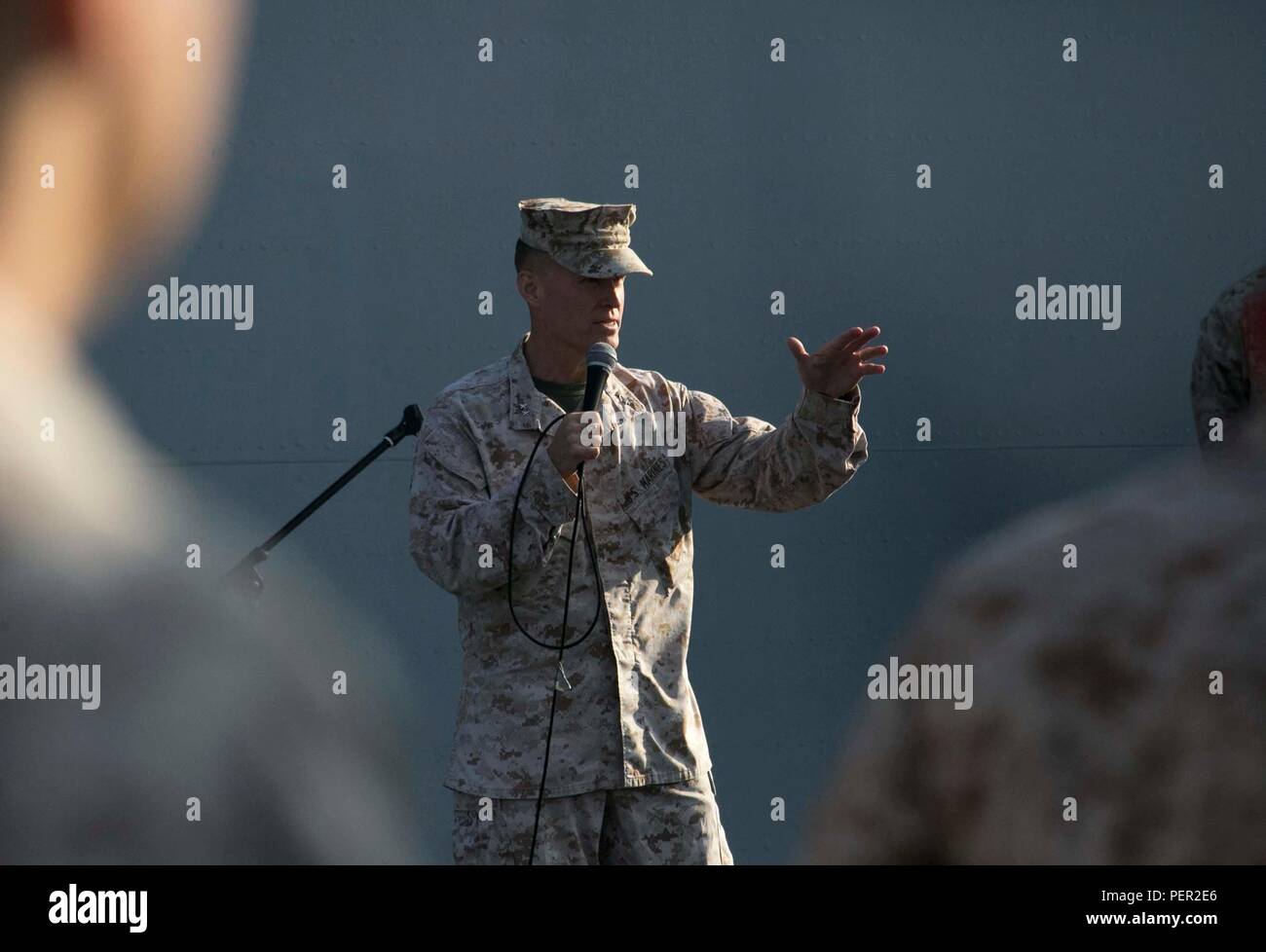 Major general carl mundy hi-res stock photography and images - Alamy