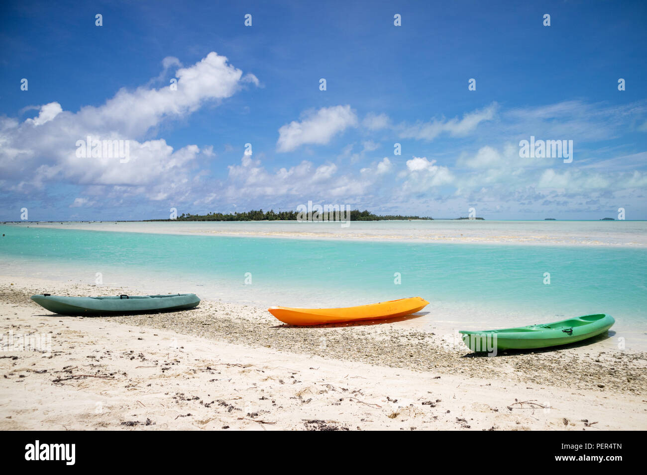 Kayak on lagoon hi-res stock photography and images - Alamy