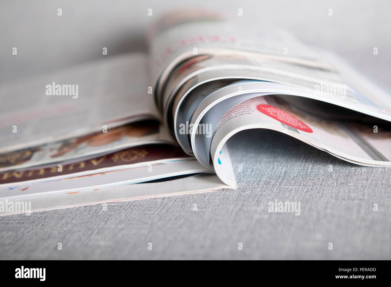 Stack of fashion magazines hi-res stock photography and images - Alamy
