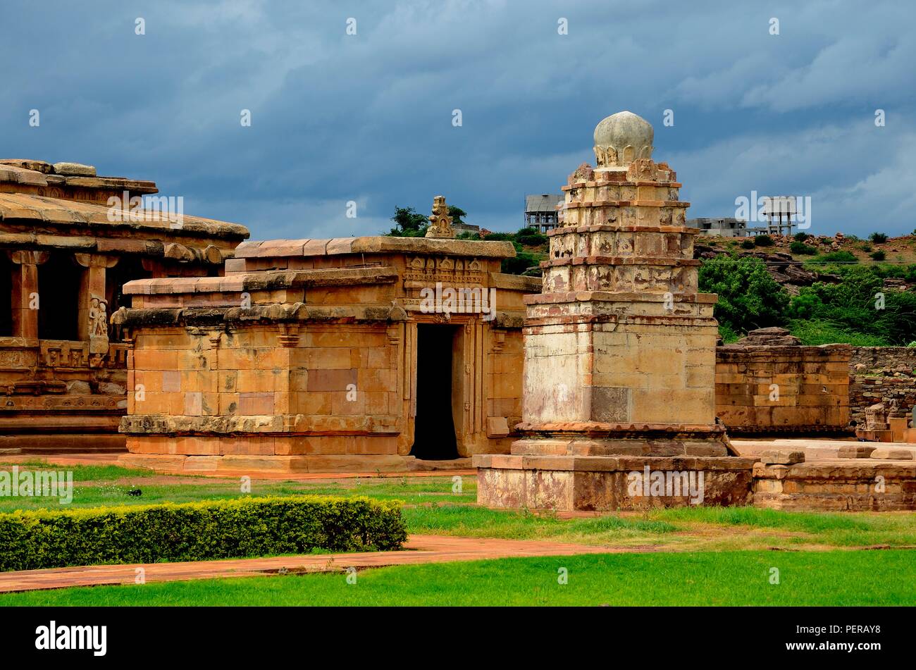 India famous temples hi-res stock photography and images - Alamy