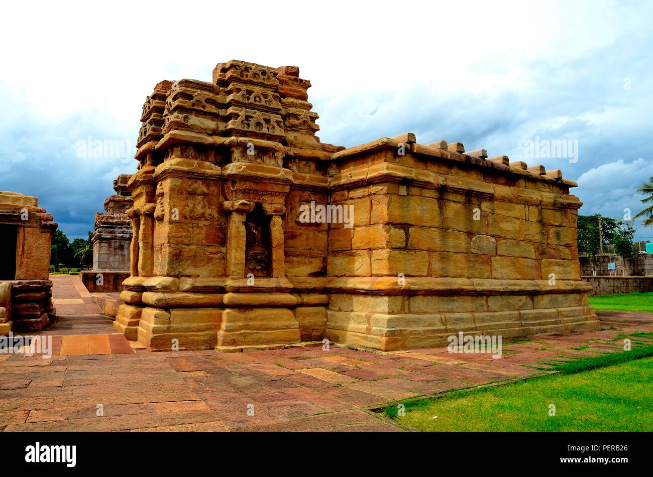 India famous temples hi-res stock photography and images - Alamy