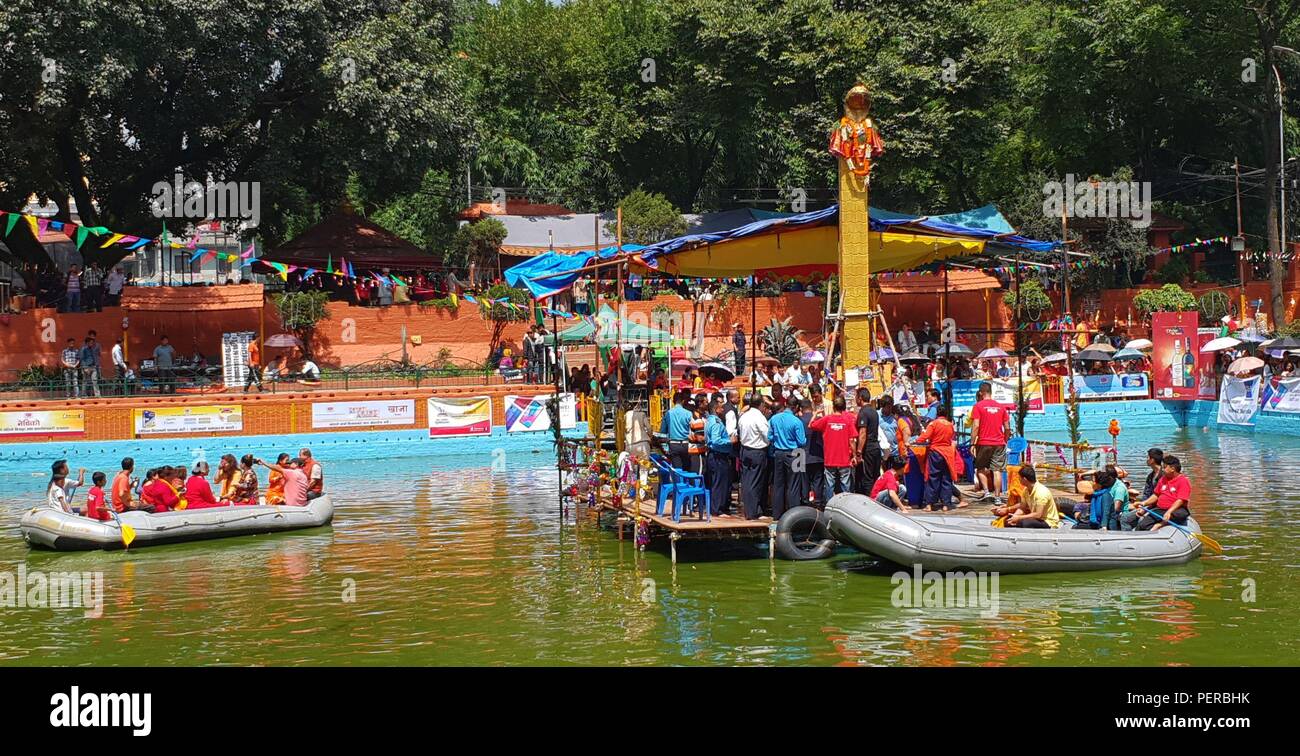Kathmandu, Nepal. 16th Aug, 2018. Devotees gathered to offer prayers ...