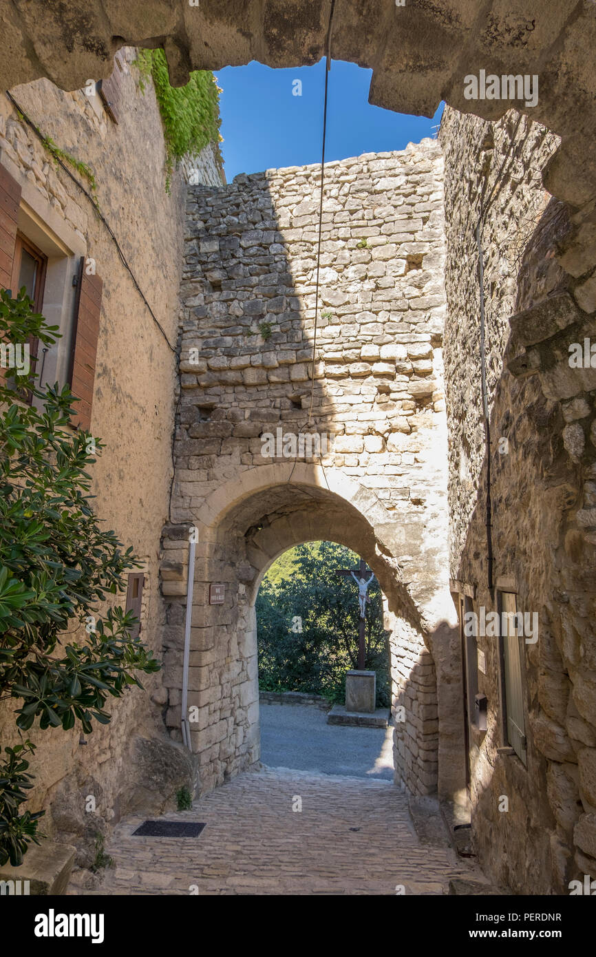 Crestet village hi-res stock photography and images - Alamy