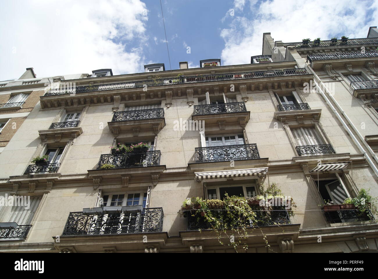 Bâtiment en France Stock Photo - Alamy