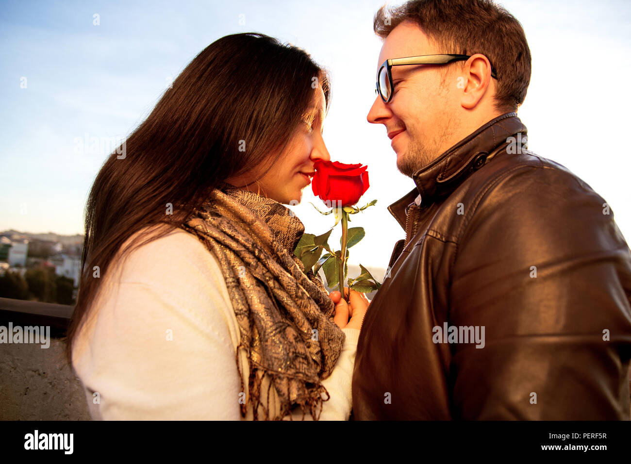 Man giving rose girlfriend on hi-res stock photography and images - Alamy