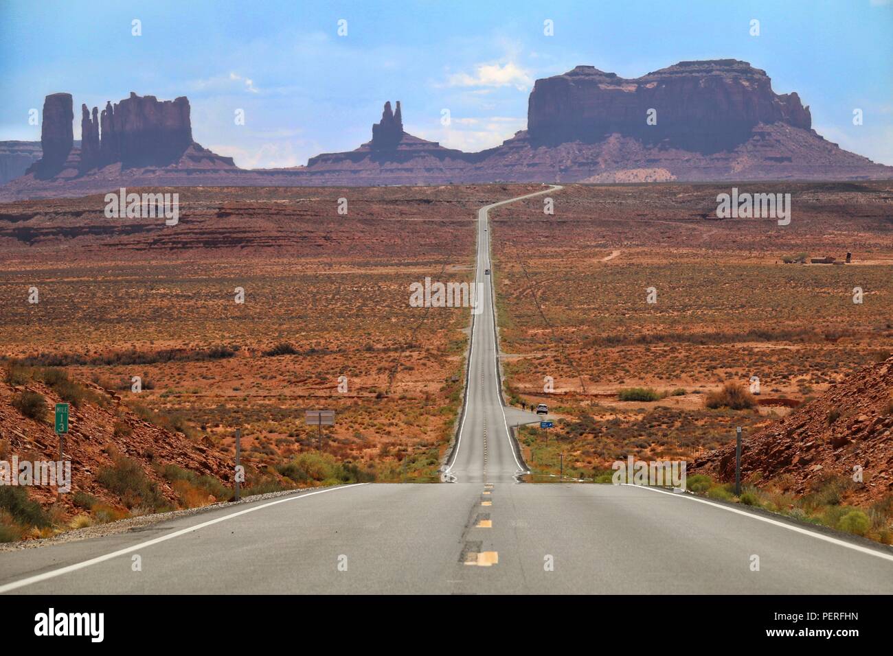 Road to Monument Valley Stock Photo - Alamy