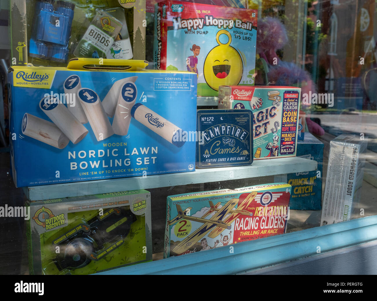 toy store window display Stock Photo - Alamy