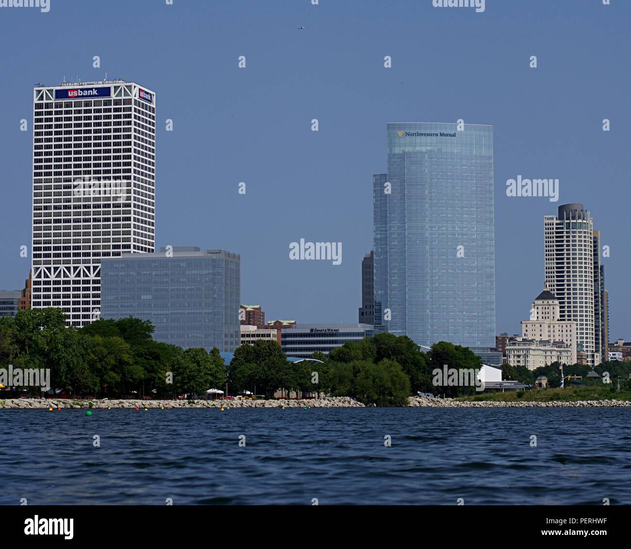 Milwaukee wisconsin architecture hi-res stock photography and images ...