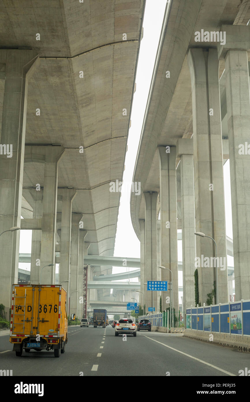 Suzhou, Jiangsu, China. Elevated Highway between Suzhou and Shanghai ...