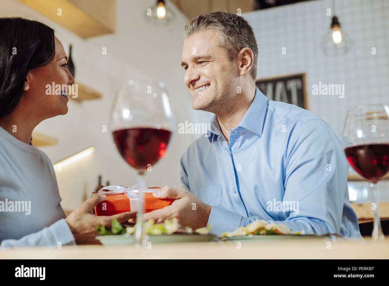 Lady receiving hi-res stock photography and images - Alamy