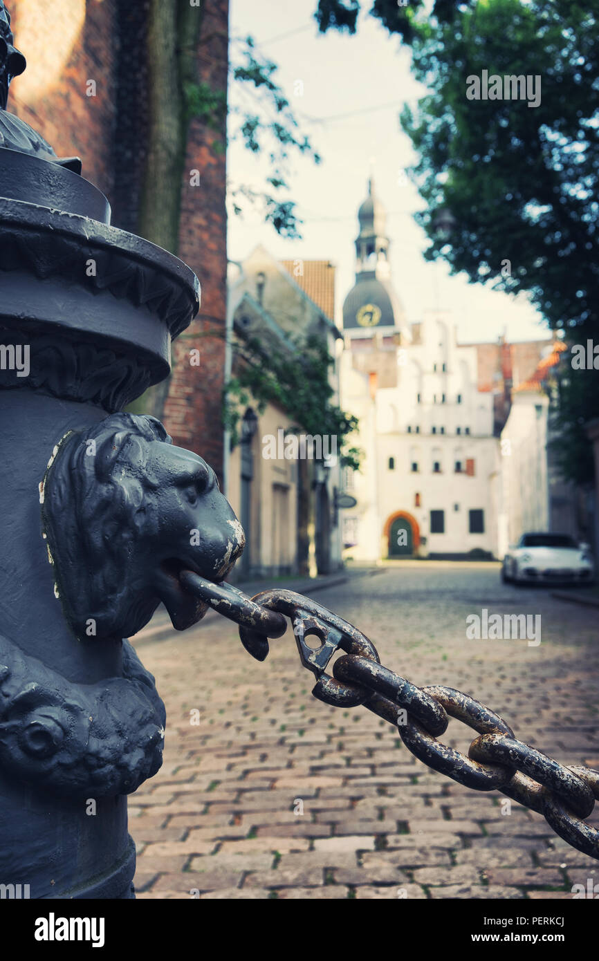 Lions in the street of Old Riga Stock Photo - Alamy