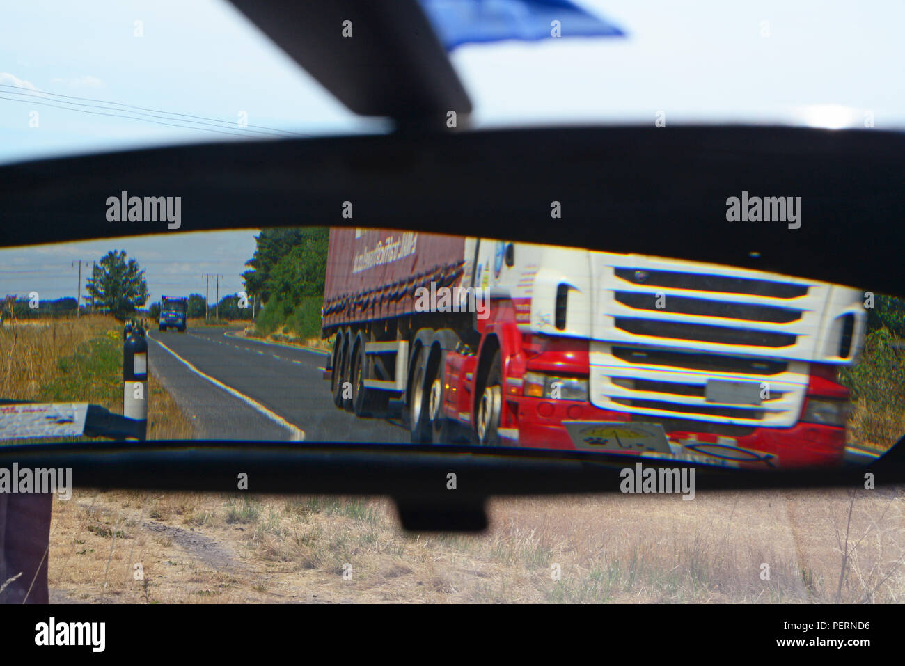 Lorry tailgate hi-res stock photography and images - Alamy