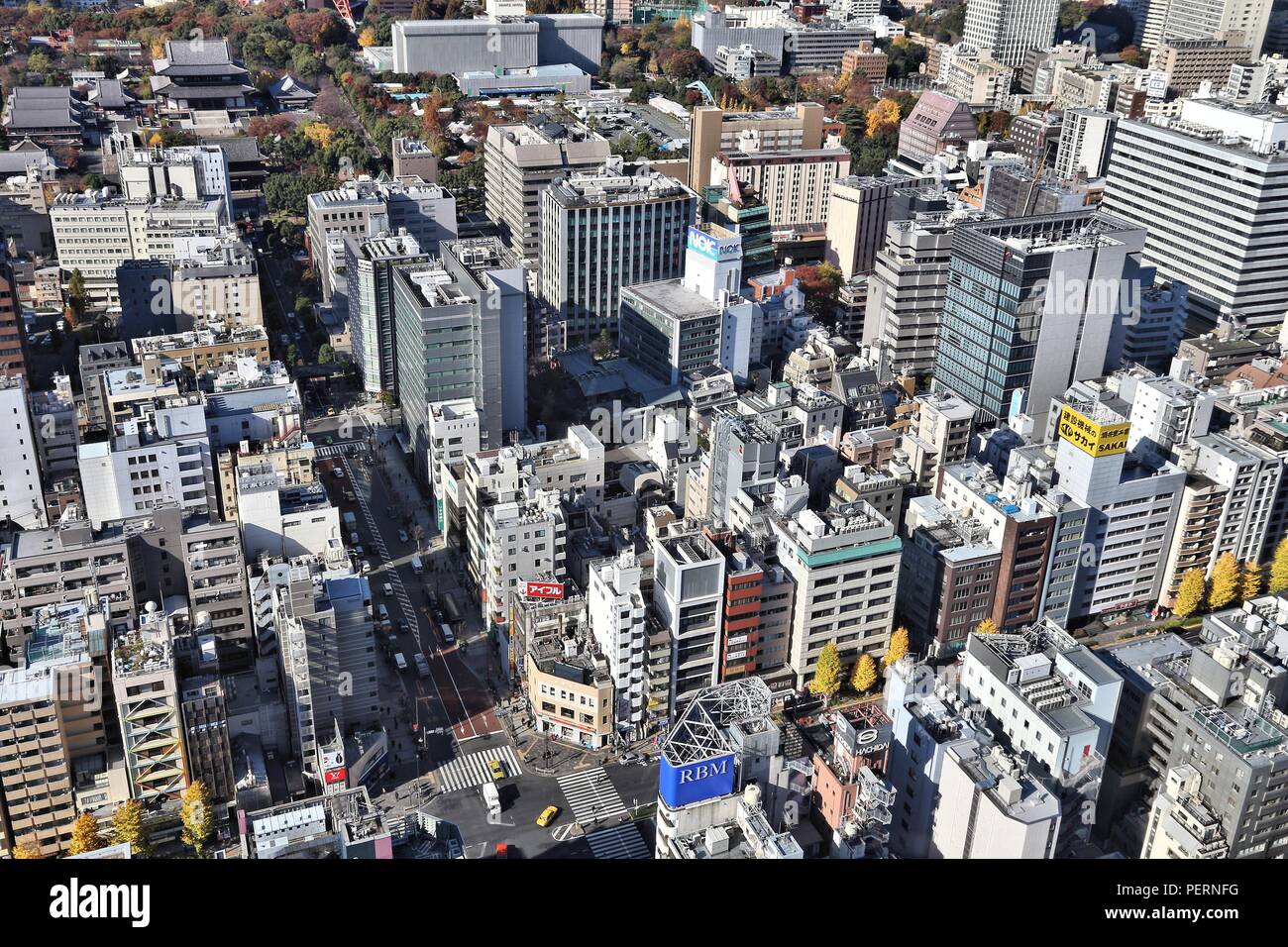 TOKYO, JAPAN - DECEMBER 2, 2016: City architecture view of Tokyo. Tokyo ...
