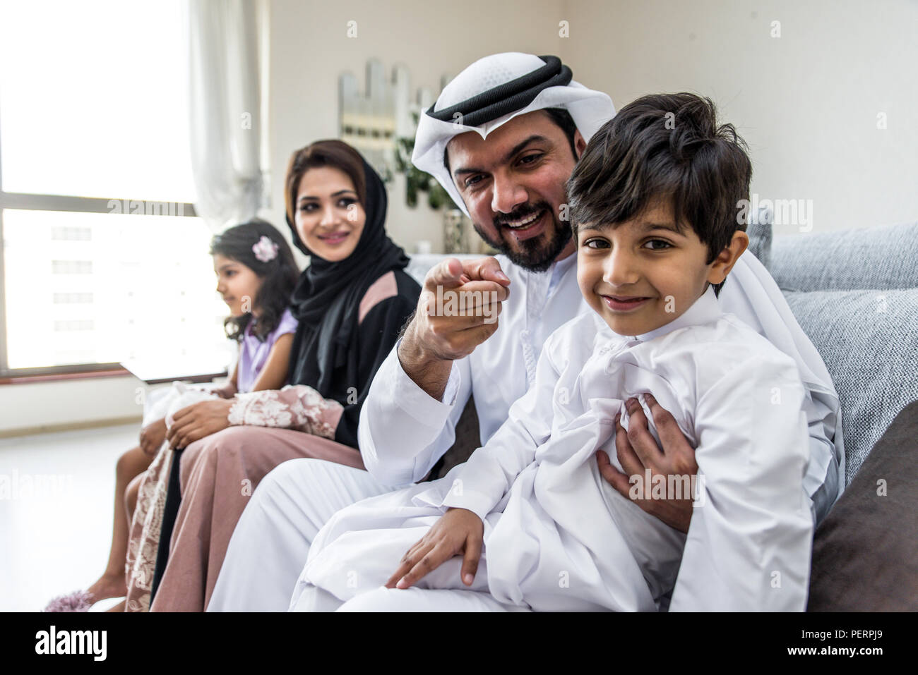 Arabic family hi-res stock photography and images - Alamy