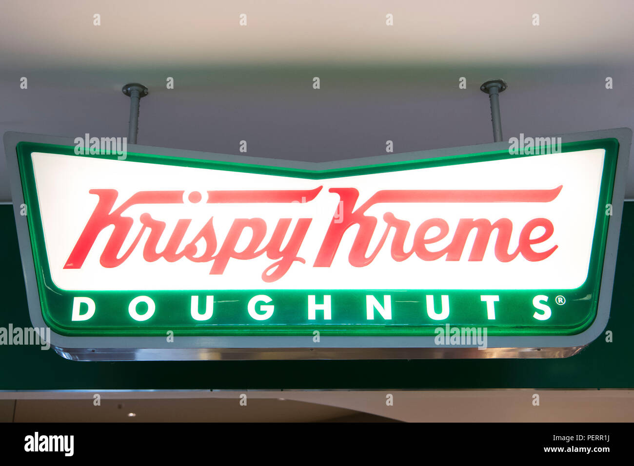 Krispy kreme logo hi-res stock photography and images - Alamy