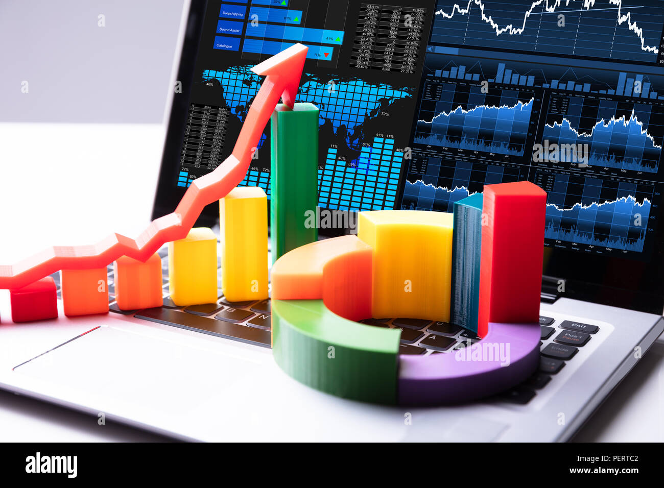 3d bar graph computer hi-res stock photography and images - Alamy