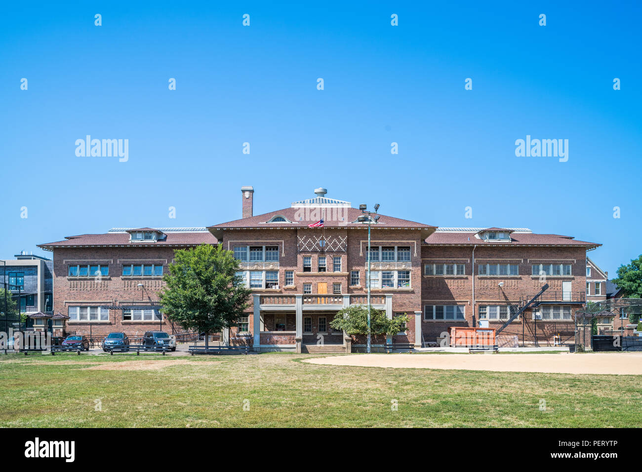 Outdoor park entertainment hi-res stock photography and images - Alamy