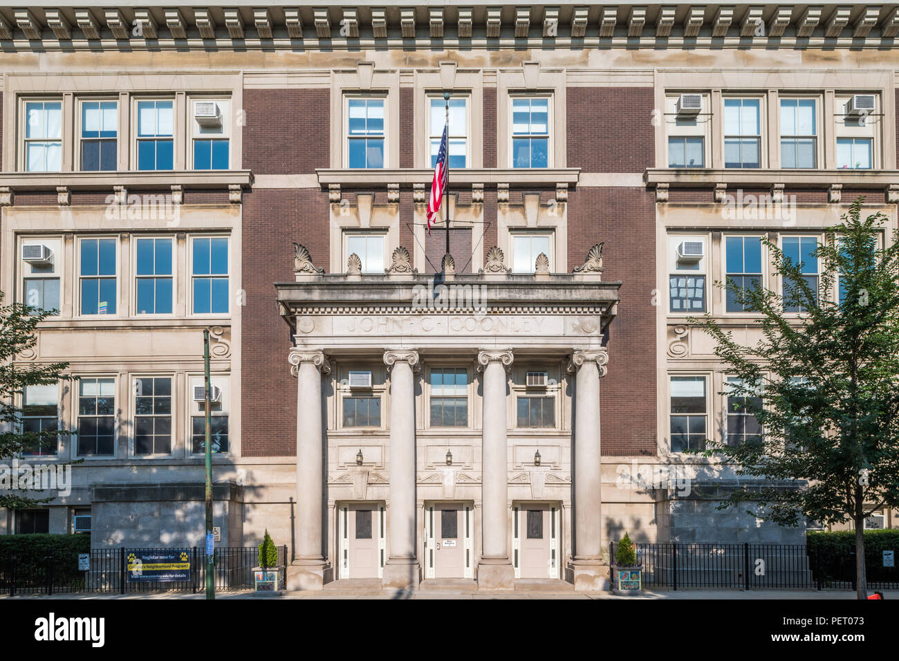 John Coonley Elementary School - Chicago Public Schools Stock Photo - Alamy