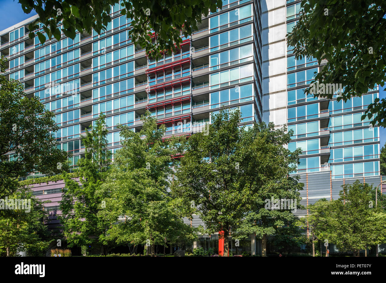Optima Horizons in Evanston designed by David Hovey Stock Photo - Alamy