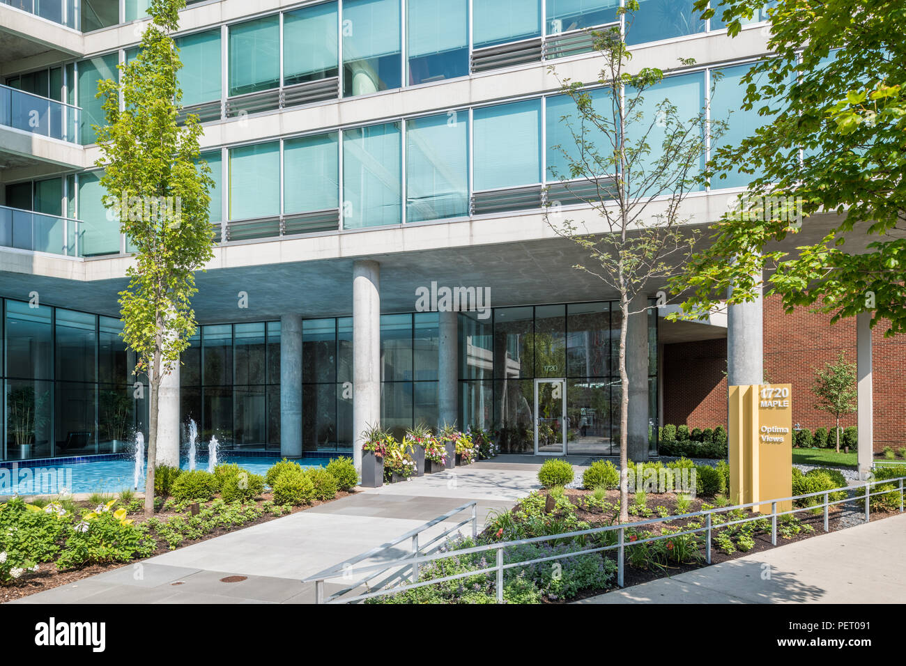 Optima Views in Evanston designed by David Hovey Stock Photo - Alamy