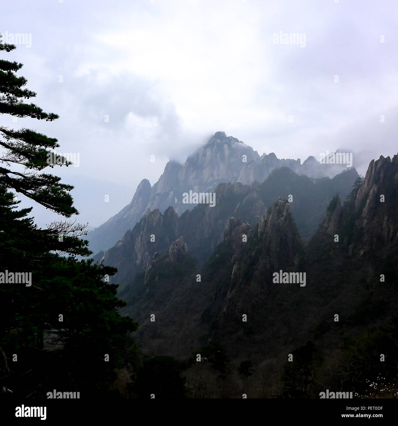 The Beautiful Scene of Mountains in Huangshan,China Stock Photo - Alamy