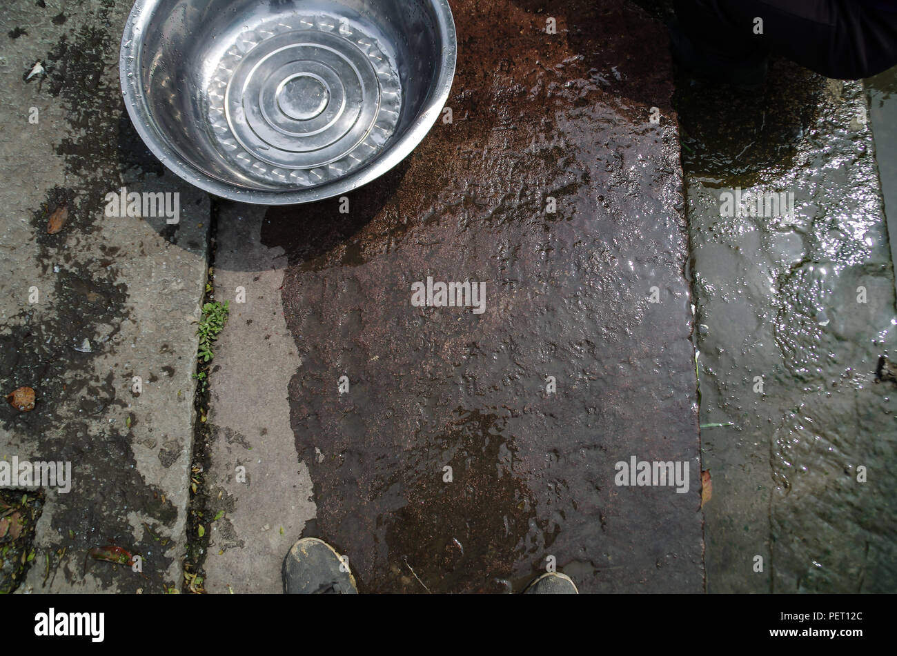 Poured earth hi-res stock photography and images - Alamy