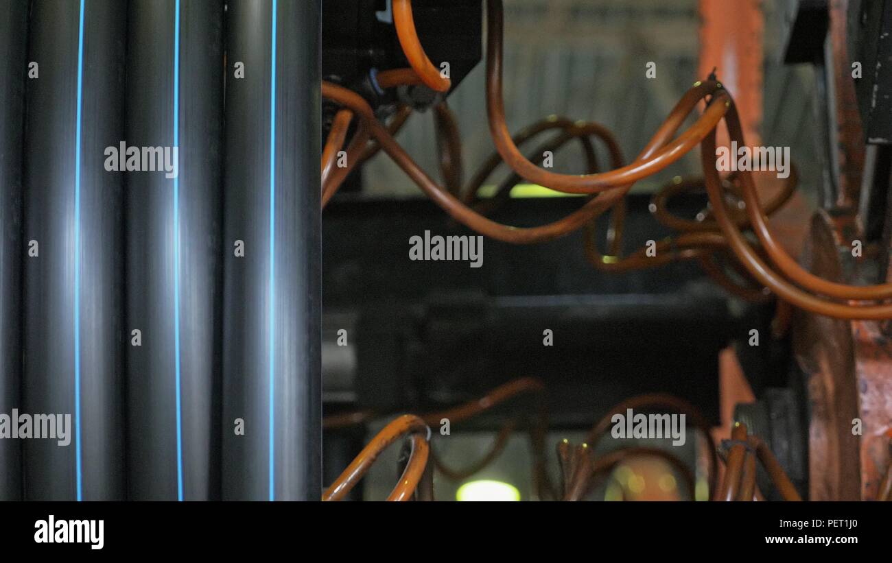 Pipe threading machine hi-res stock photography and images - Alamy