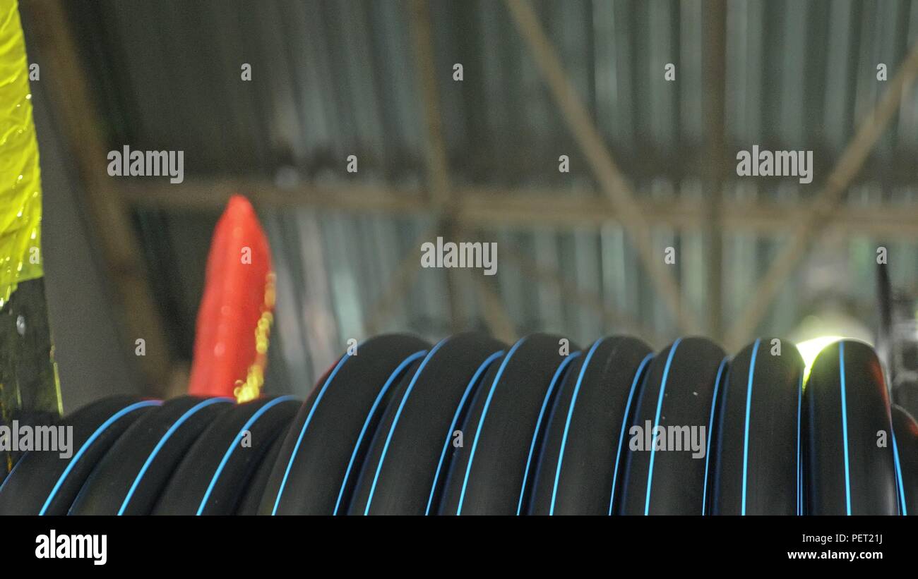 Pipe threading machine hi-res stock photography and images - Alamy