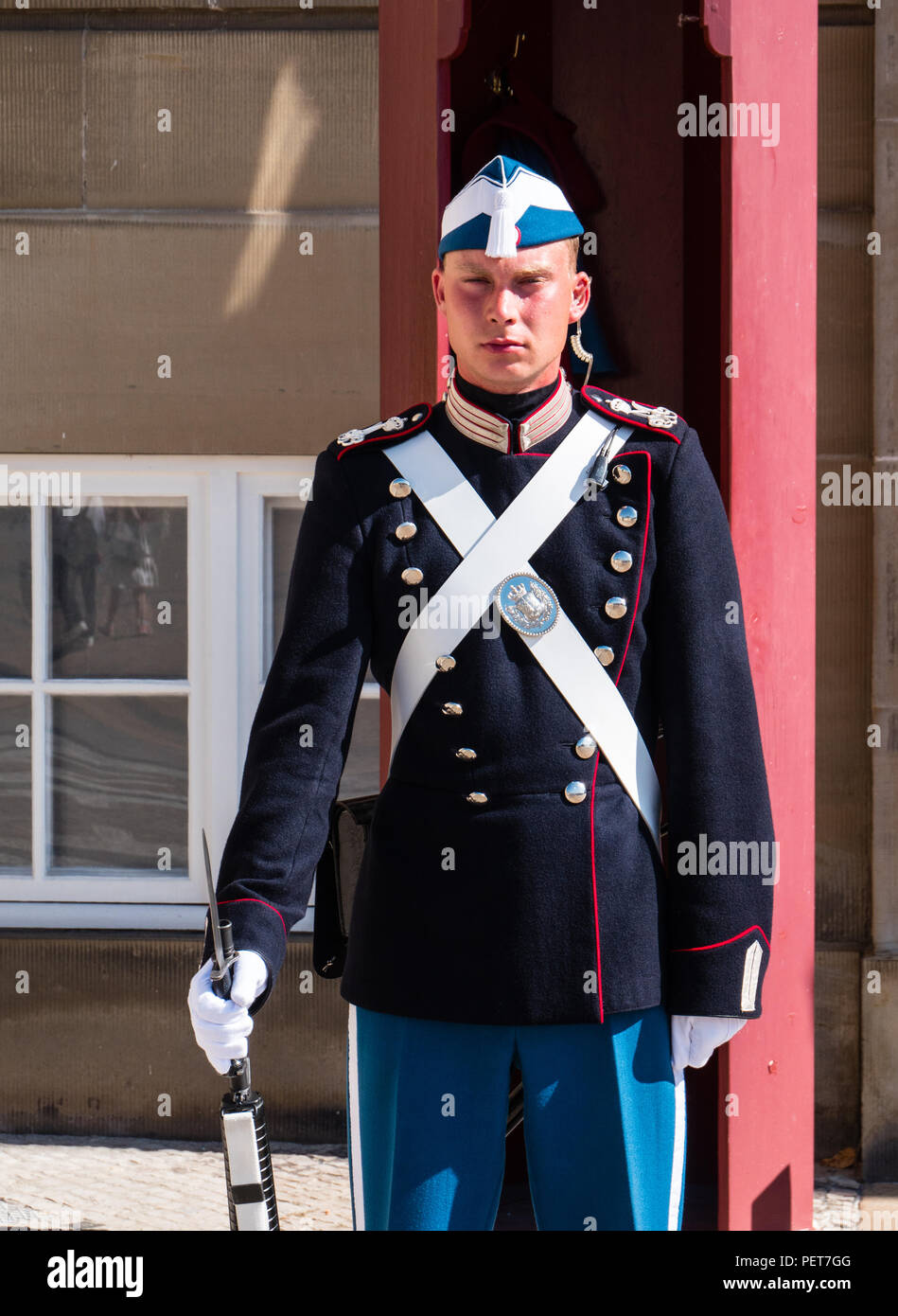 Danish royal guard hi-res stock photography and images - Alamy