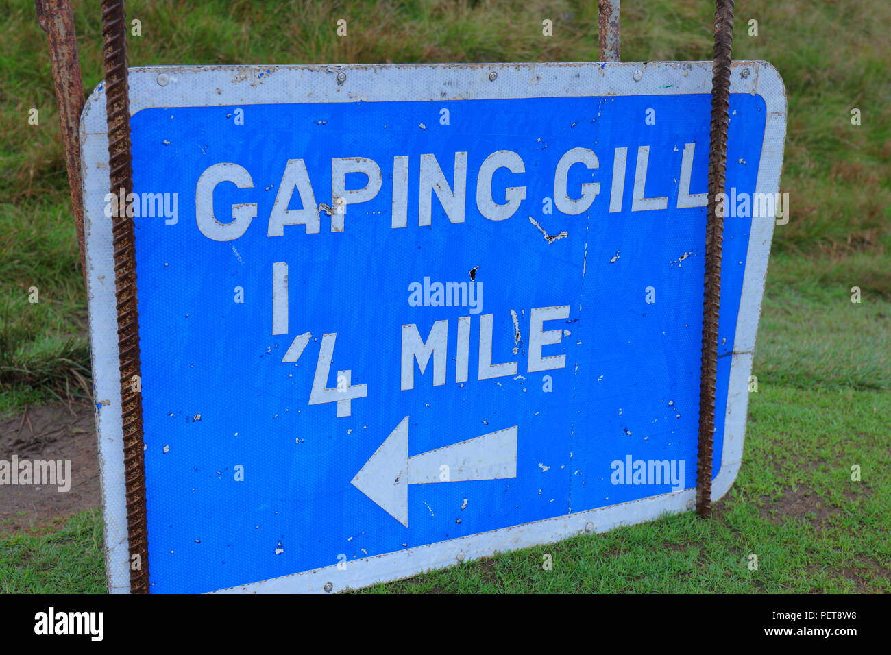 Gaping gill sign hi-res stock photography and images - Alamy