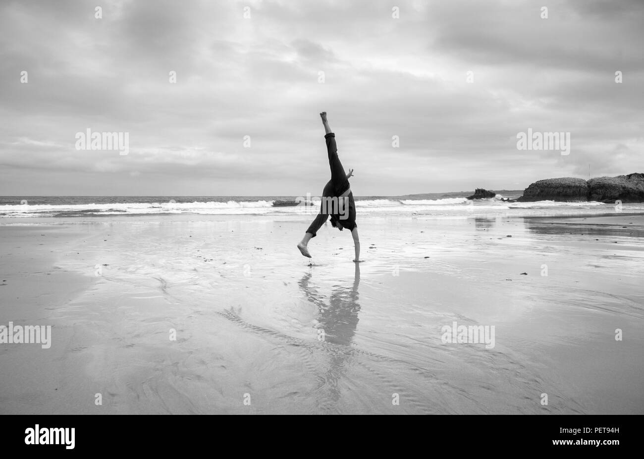 Acrobatics on the beach hi-res stock photography and images - Alamy