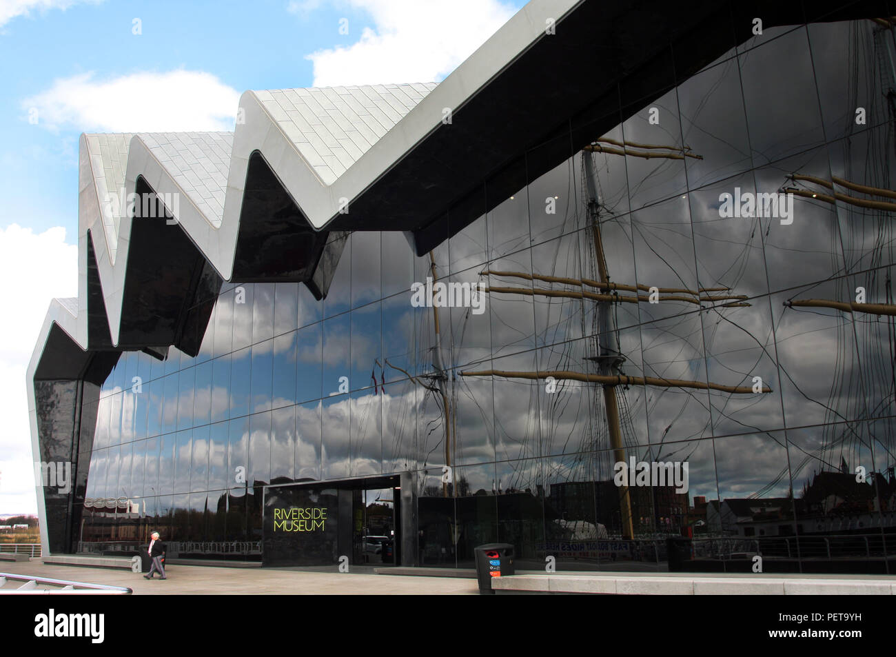 The dramatic front of the Riverside Museum which sits on the banks of ...