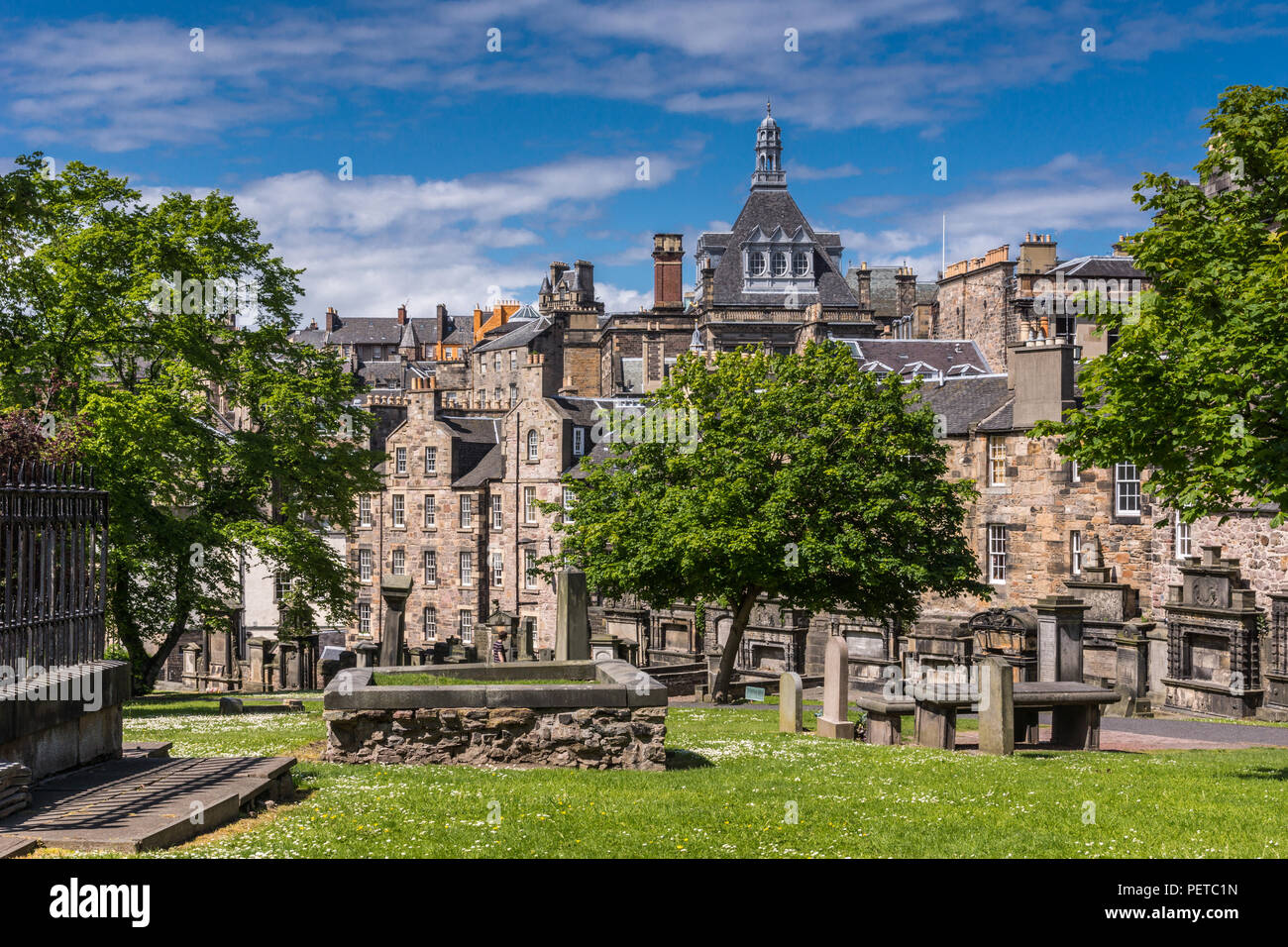 Edinburgh, Scotland, UK - June 13, 2012: Graveyard of Greyfriars churk ...