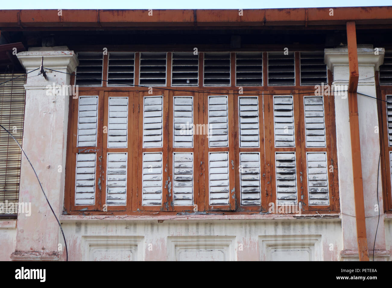 Malaysia old wooden house window hi-res stock photography and images ...