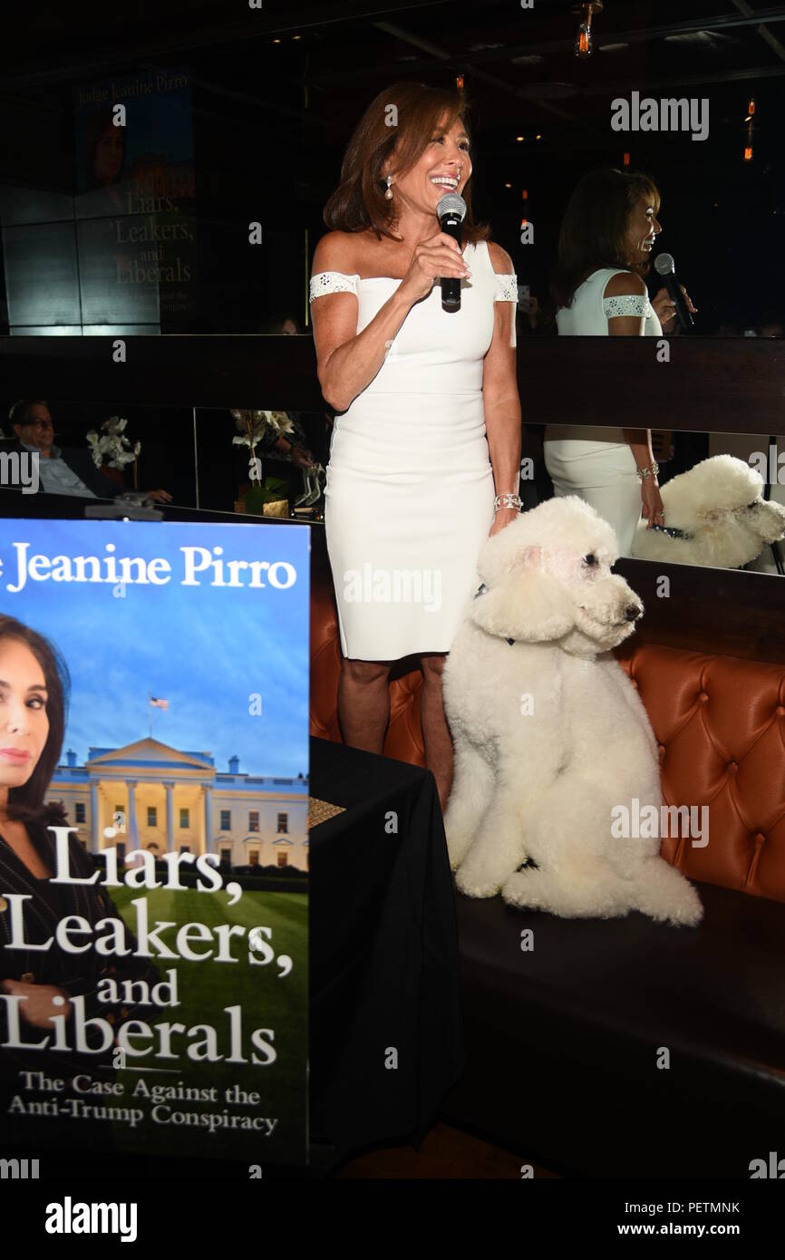 Judge Jeanine Pirro Stock Photos & Judge Jeanine Pirro Stock Images - Alamy