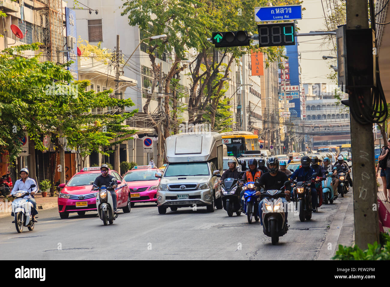 Mahachai road hi-res stock photography and images - Alamy