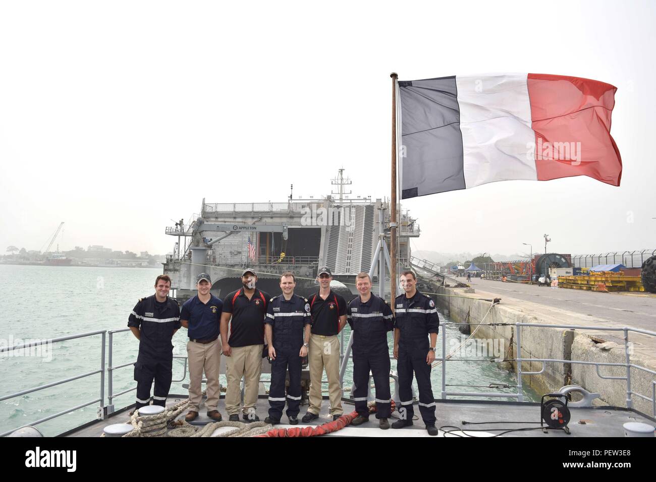 160131-N-KW515-114 SEKONDI, Ghana (Jan. 31, 2016) - USNS Spearhead (T ...