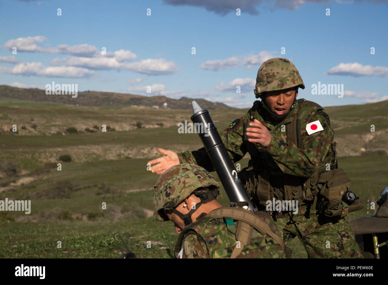 81mm mortar tube hi-res stock photography and images - Alamy