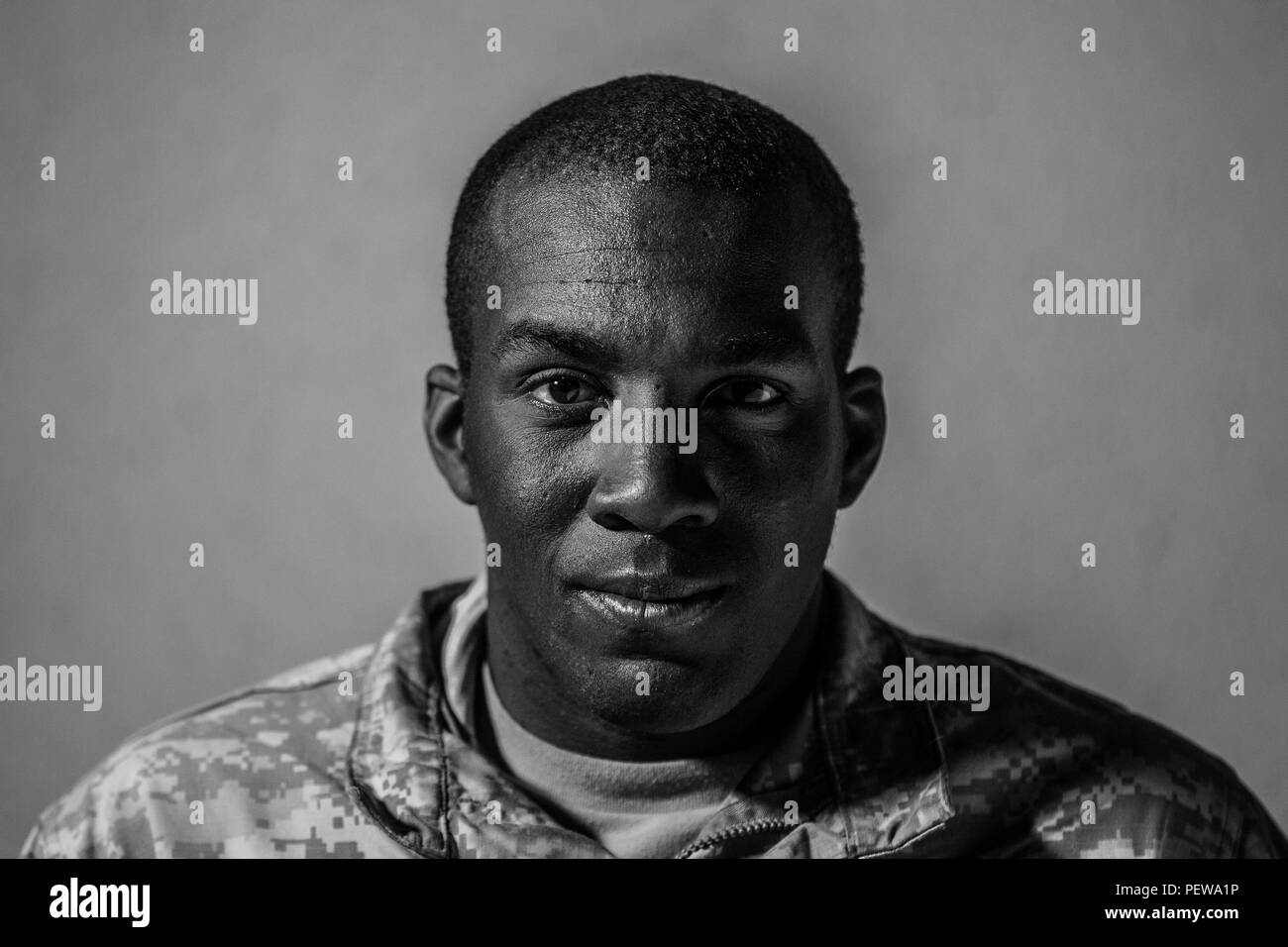 U s army staff sgt derek Black and White Stock Photos & Images - Alamy