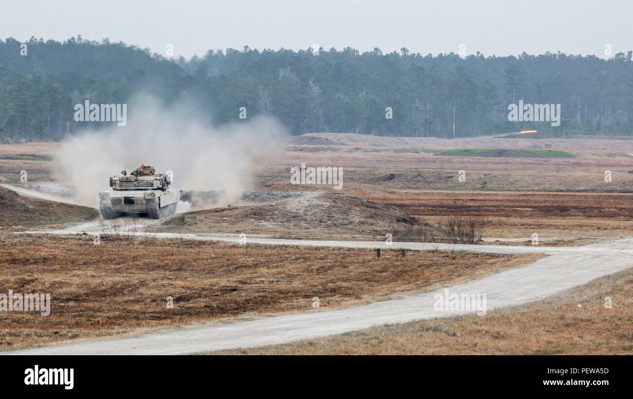 M1a1 abrams main battle tank hi-res stock photography and images - Alamy