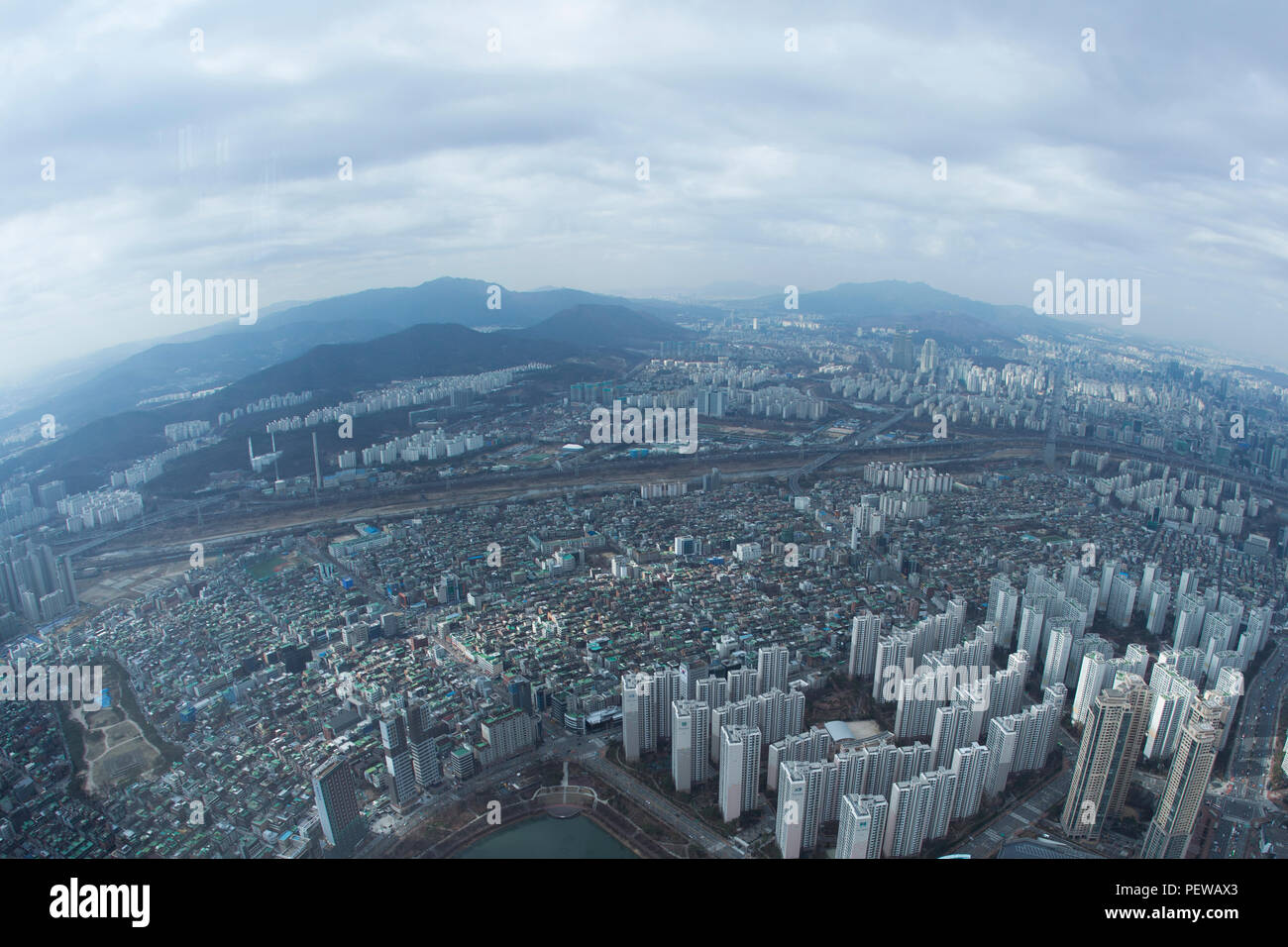 The top view of Seoul City, Korea. beautiful landscape of Seoul skyline ...